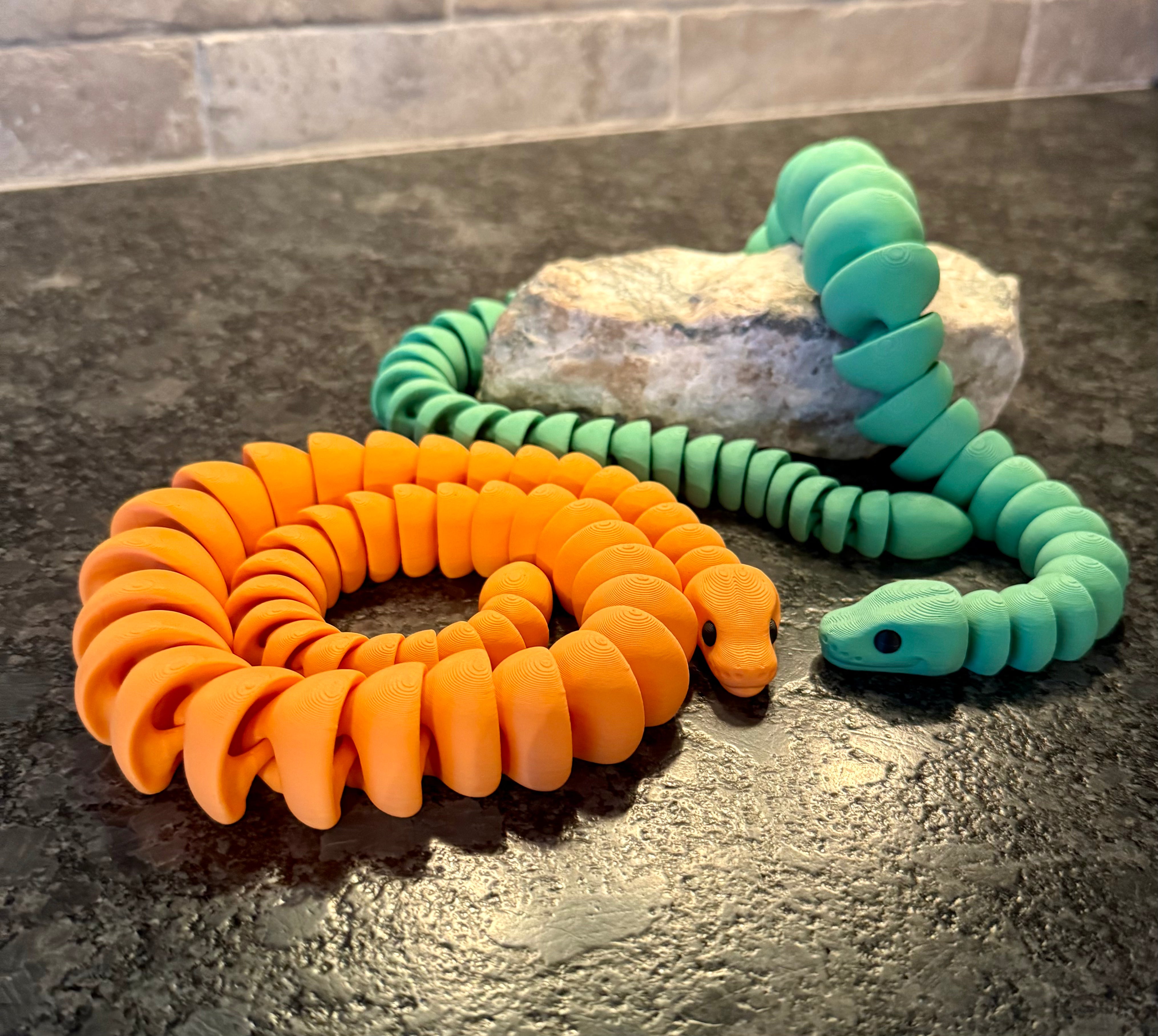 Snakes – Twin Reds 3D Printing